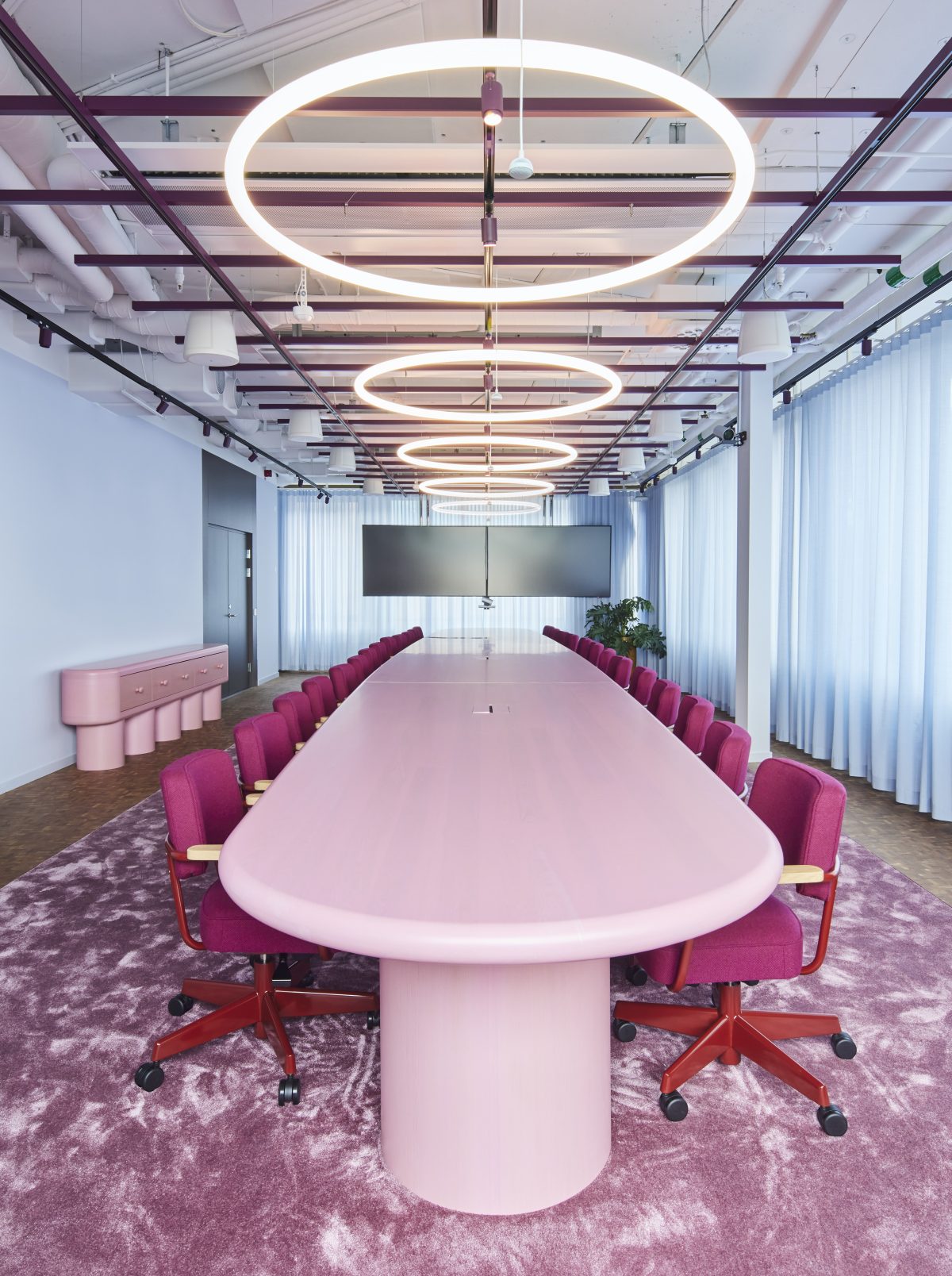 Scandinavian MIND | Inside ”Sweden’s Best Designed Office in 2021” with ...