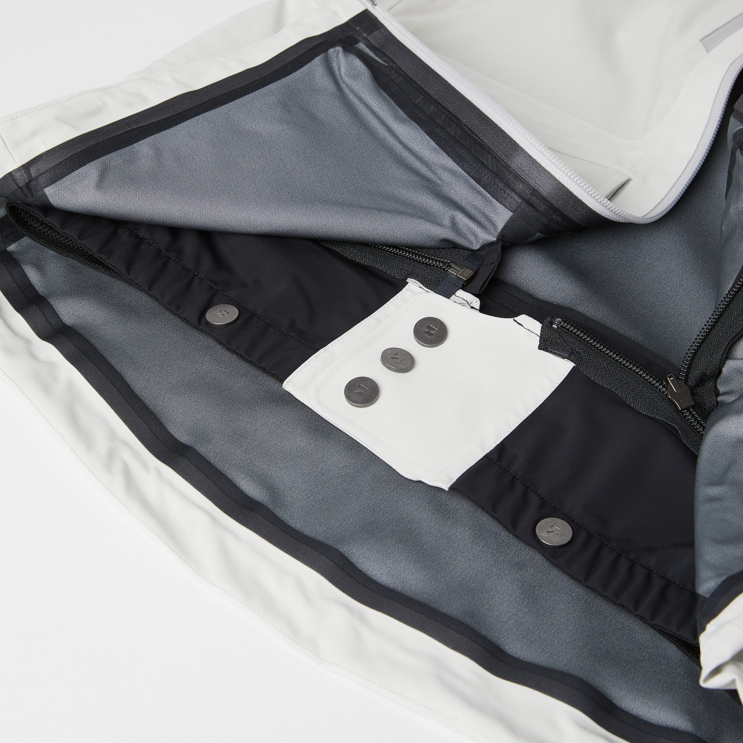 Scandinavian MIND | Industry disruptor Singular Society unveils ski ...
